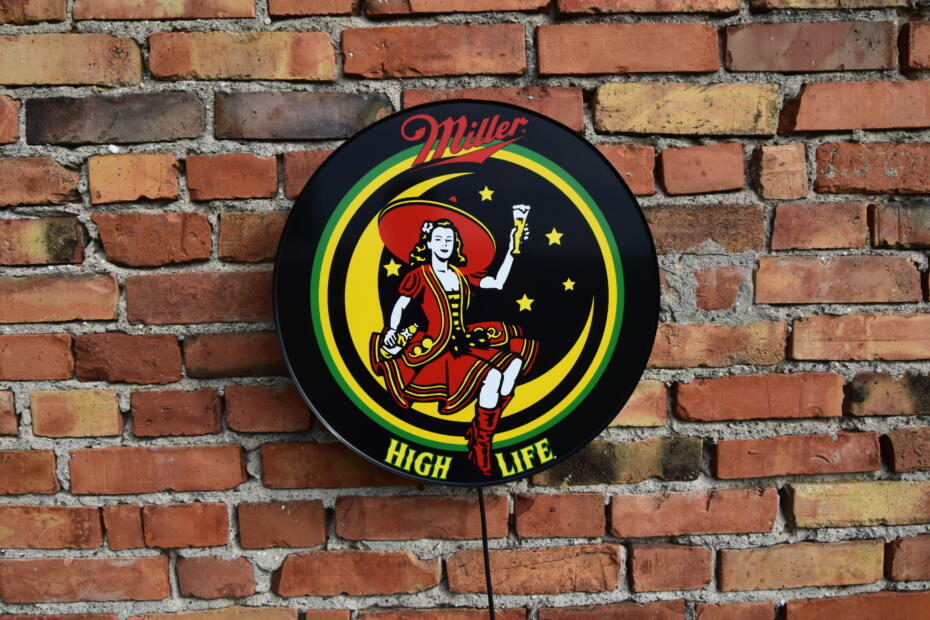 Illuminated 3D LED Miller High Life Logo 50-80 CM Beer Advertising ...