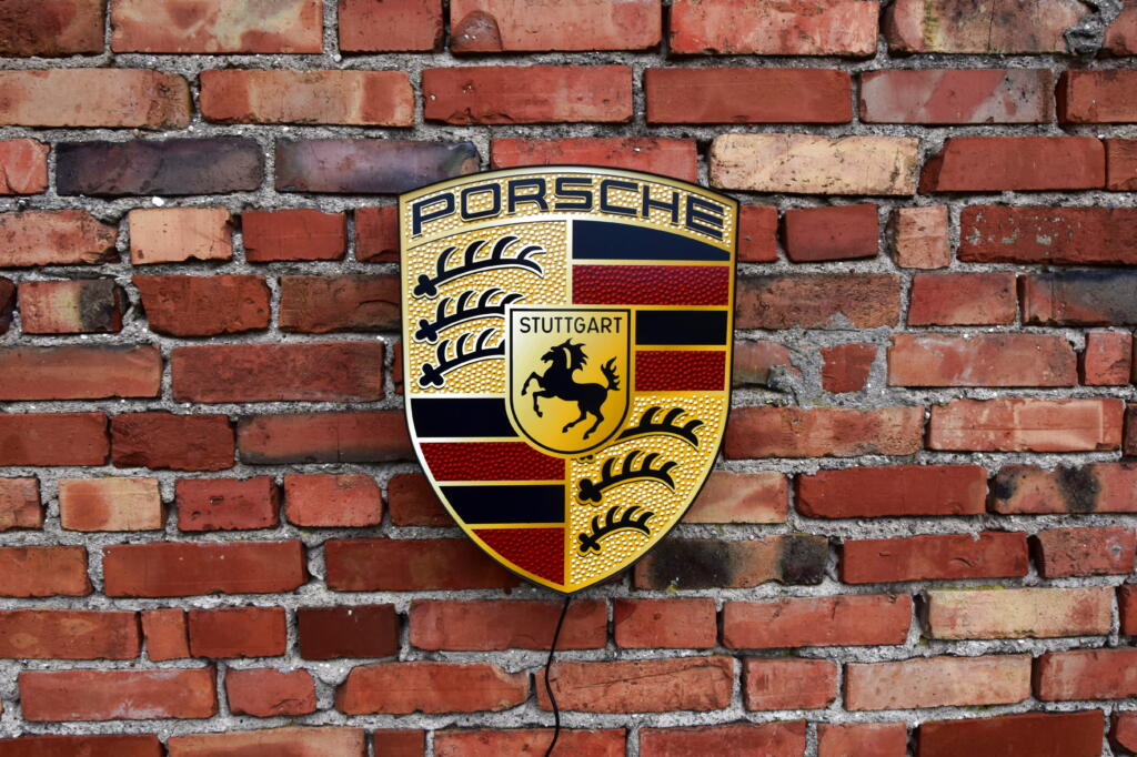 Illuminated 3D LED Porsche Logo 50-80 CM Advertising - LedWords Shop ...