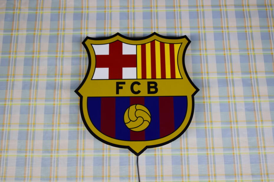 Großes 3D LED FC Barcelona Logo Schild Neon 50 x 50 CM - LedWords Shop ...